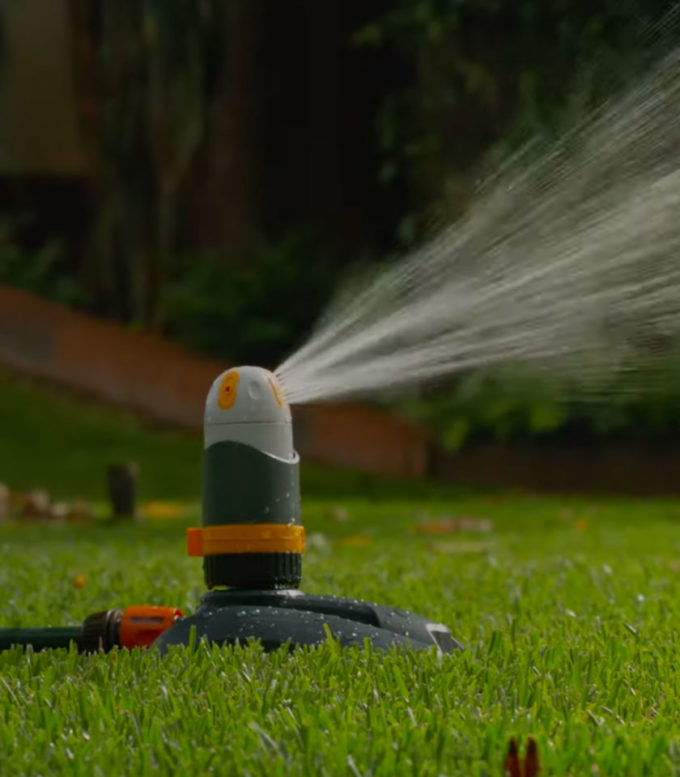 Turbine Powered Gear Drive Sprinkler - Holman Industries